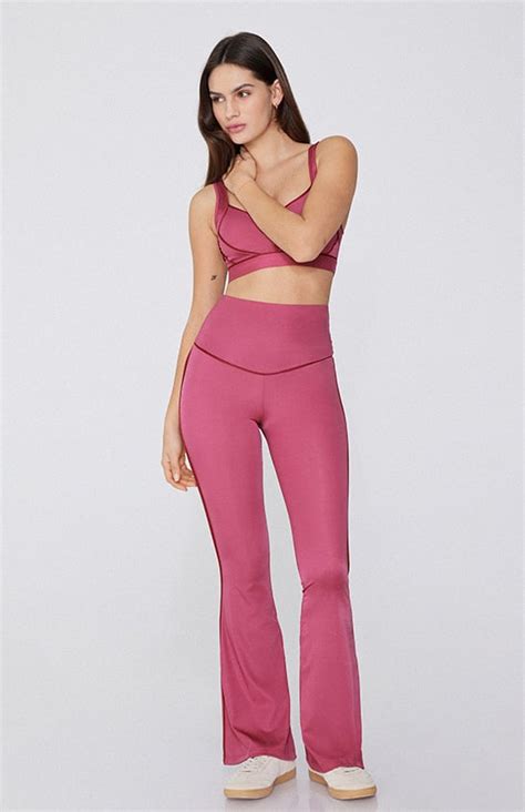 G Strings And Thongs For Women In Feminine Styles Tezenis