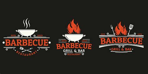 바베큐 로고 세트 Bbq 아이콘 또는 레이블입니다 그릴 바 레스토랑 스테이크 하우스 빈티지 배지 디자인 불 불꽃 그릴 포크 및 주걱 벡터 그림입니다 바베큐그릴에 대한 스톡