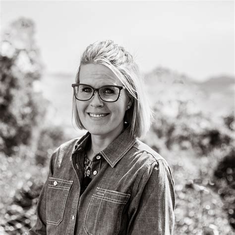 Meet The Experts — Womens Work