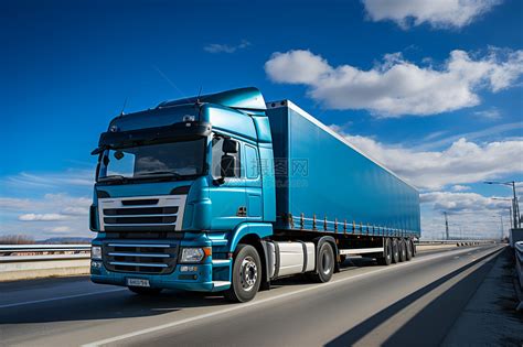 物流运输的卡车高清图片下载 正版图片600985702 摄图网