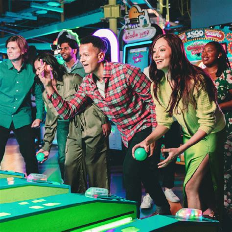 Avon Ohio Birthday Parties Bowling Arcade Games Main Event