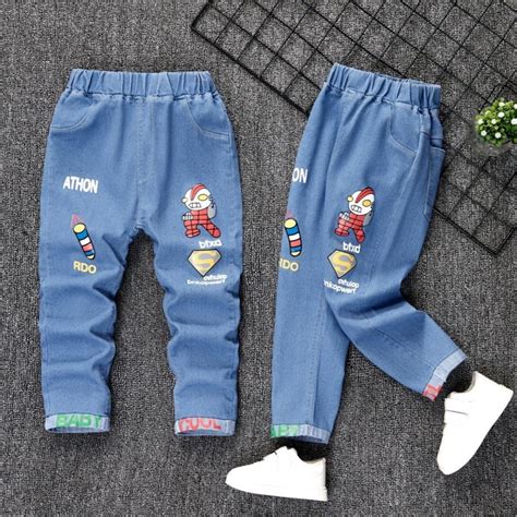 กางเกงยีนขาสั้น พิมพ์ลายการ์ตูนกราฟฟิติ ดอกไม้ แฟชั่นฤดูใบไม้ผลิ และฤดูใบไม้ร่วง สําหรับเด็ก