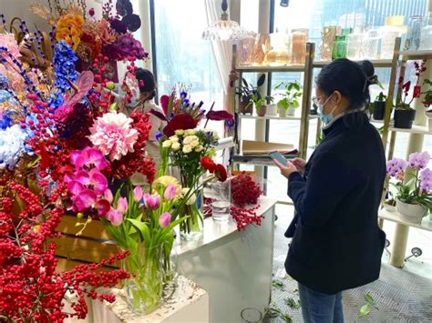 年宵花走俏长沙人偏爱银柳郁金香 深读湖南 湖南在线 华声在线
