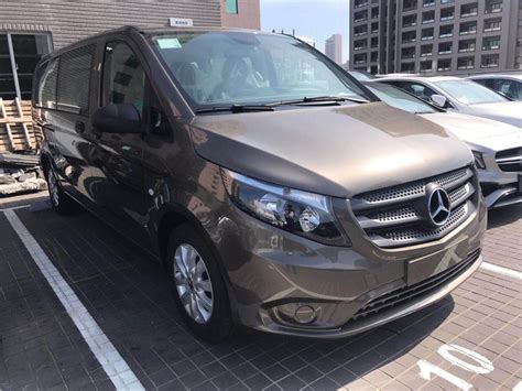 賓士九人座 車型介紹 叮叮包車旅遊