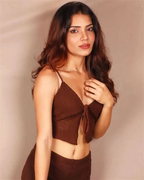 Palak Singh Photos Latest Hd Images Pictures Stills And Pics Filmibeat