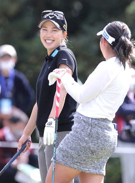 上田桃子、完全vへ7バーディー68で単独首位を堅持 誕生日の母を祝福「喜んでくれたかな」 Golf報知