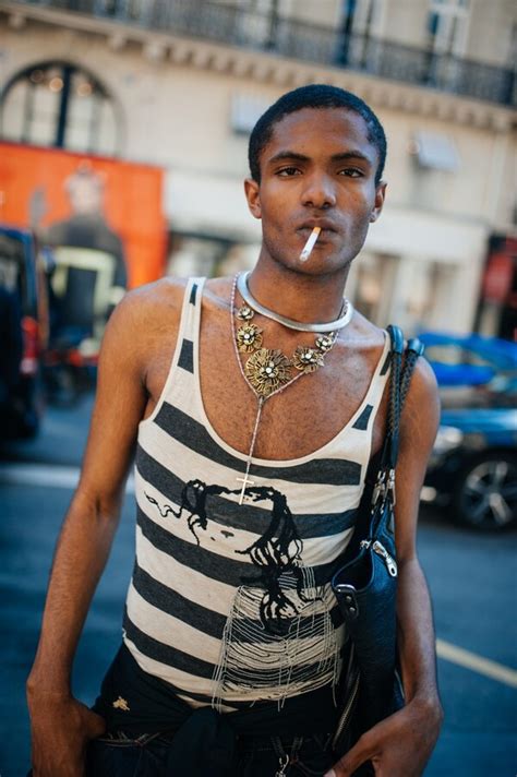 파리 패션위크 스트리트 액세서리 스타일링