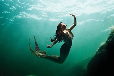 داستان اصلی پری دریایی چه بود؟