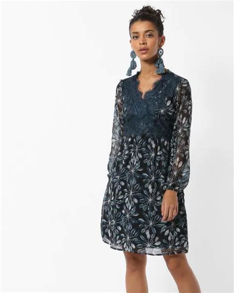 Buy Floral Print A Line Dress With Lace Trims Online At Best Prices In India Jiomart