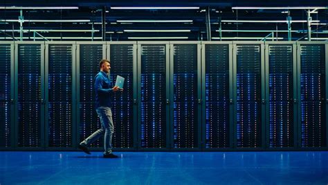 How Hyperscale Data Centers Power Global Connectivity