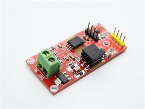 250V AC Isolated Voltage Sensing Circuit With Single Output 250V AC Input 5V Output