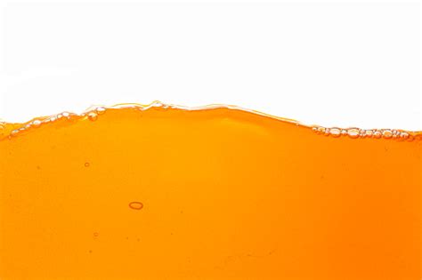 오렌지 주스 고립 된 흰색 배경 흰색 배경에 오렌지 주스 질감 건강과 자연 파도에 대 한 밝은 오렌지 주스 질감을 닫습니다 0명에 대한 스톡 사진 및 기타 이미지 Istock