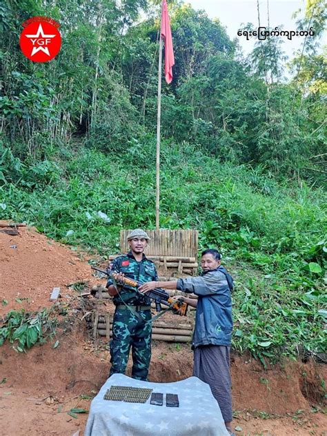 ရေးမြို့နယ်တွင် ရဲတပ်ကြပ်တစ်ဦး လက်နက်အပြည့်အစုံယူဆောင်၍ Cdm ပြုလုပ်ခဲ့ပြီး ပထမဦးဆုံး Cdm ပြုလုပ