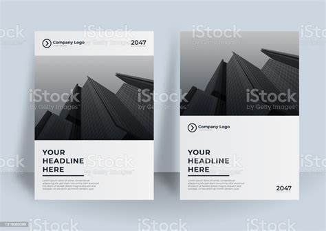 A4의 도시 배경 비즈니스 북 커버 디자인 템플릿과 블루 컬러 구성표 브로셔 연례 보고서 잡지 포스터 기업 프리젠 테이션