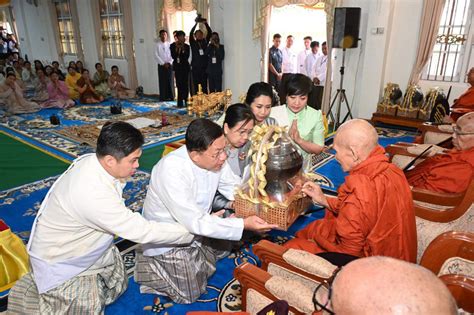 Khit Thit Media လိုင်စင်မဲ့ကားနှင့်ဆိုင်ကယ်များ Facebook