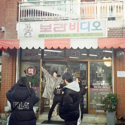 필름카메라 감성 낭낭한 넷플릭스 20세기 소녀 비하인드 직찍들 인스티즈 Instiz 인티포털 카테고리