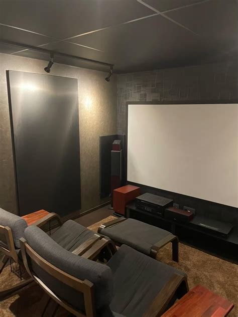 家庭用ホームシアター・オーディオルーム防音室の一例を紹介します。 ｜阪神防音株式会社