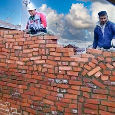 Constructores Brick Wall Humor Man Talking To Bricks Bricklaying Meme
