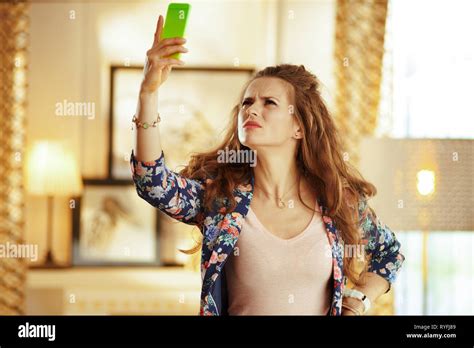 Bad Wifi Signal Hi Res Stock Photography And Images Alamy