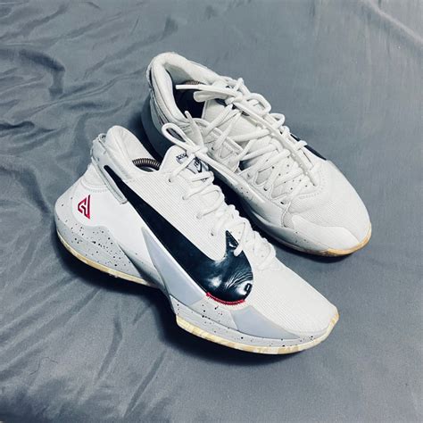 Nike Freak1 Freak 1 字母哥 鞋 球鞋 籃球鞋 運動鞋 訓練鞋 一代 初代 希臘神獸 水泥灰 余文樂 蝦皮購物