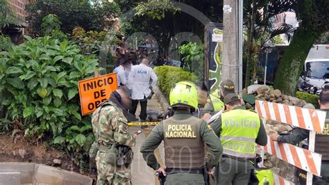 En Fotos Un Sujeto Se Le Acercó A Un Hombre En Envigado Le Apuntó En