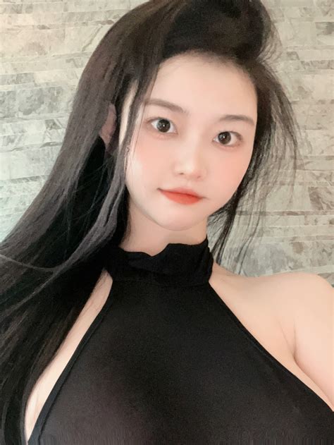 美臀女神左公子666 遮不住的美臀 沫倪酱