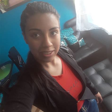 Johana Cuta Johanacuta • Instagram Photos And Videos