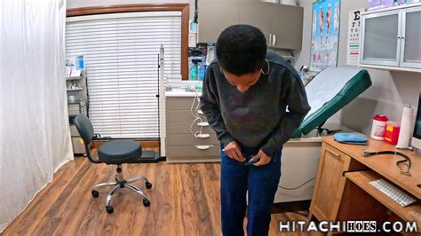 Freshman Gets Mandatory Hitachi Orgasm From Doctor Aria Nicole Nene