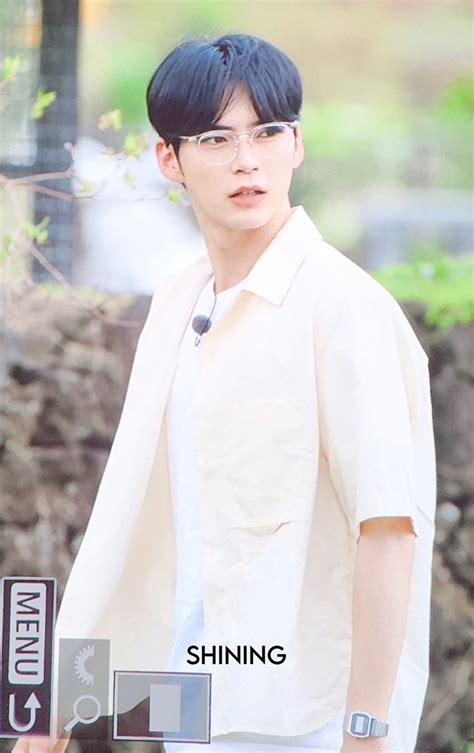 장사 On Twitter 성한빈 안경 콜렉션 Feat 선글라스