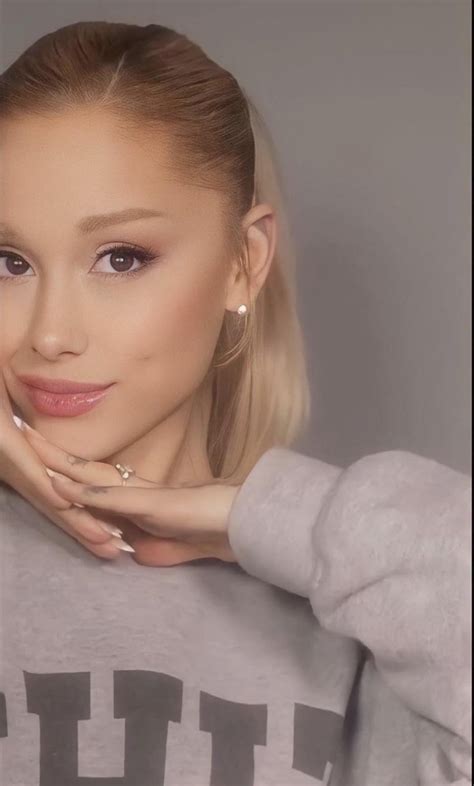 I Love Mommy Ari Rworshiparianagrande