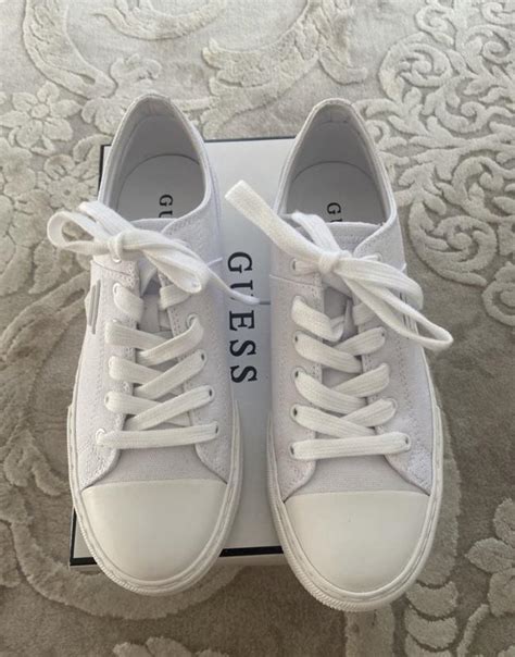 Кеди Guess — ціна 1499 грн у каталозі Кеди Купити жіночі речі за доступною ціною на Шафі