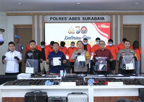 Wna Cina Dan Vietnam Peras Pejabat Hingga Video Call Sex Diringkus