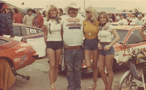 Vintage Drag Racing Linda Vaughn In Gold Shirt Linda Vaughn Drag