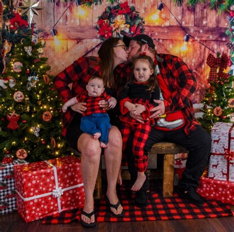 Leah Mann Doing A Little Spring Cleaning On My Followers Facebook