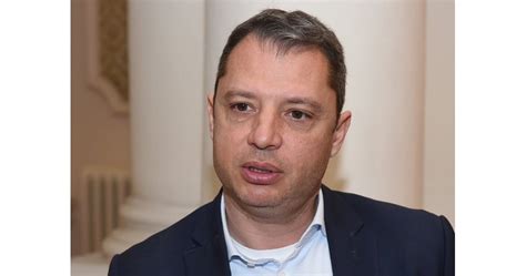 Комисията по финанси тръгна със скандал ДБ гласува против ПП приеха си правила за работа