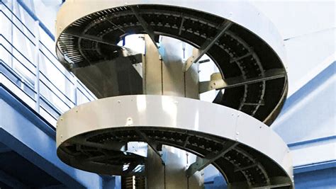 GIEICOM Vertical Lift Conveyor