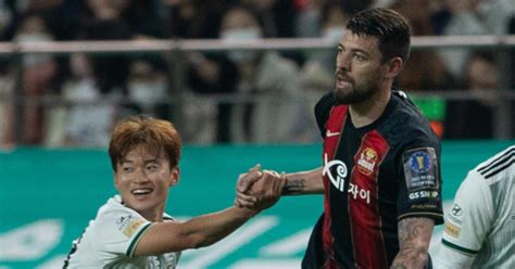 Fa컵 결승 현장리뷰 초접전 펼친 서울vs전북 1차전 2 2 무승부2차전서 결판