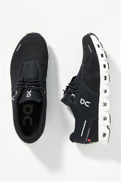 온클라우드 5 스니커즈 앤트로폴로지 한국 공식 스토어 유니크한 여성 패션 및 라이프스타일 편집샵 200개이상의 프리미엄 브랜드 여성 의류 액세서리 홈 인테리어