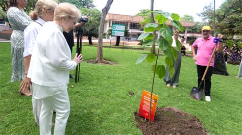 Barranquilla Conmemora Los 40 Años Del Premio Nobel De Literatura A
