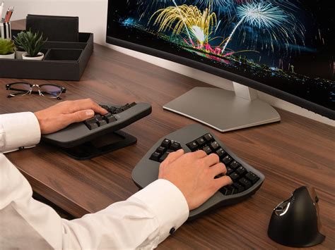 Kinesis Advantage360 Professional Split Ergonomic Keyboard Bluetooth