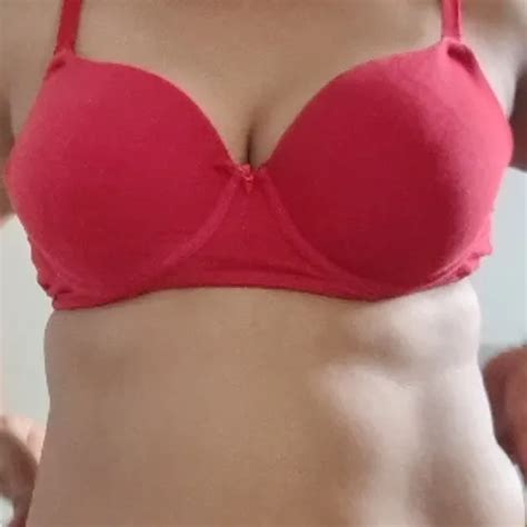 궁극의 오르가즘을 얻기 위해 내 손가락을 사용하여 xHamster