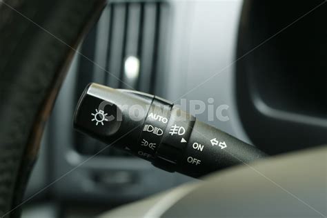 자동차 레버 조작 라이트 전조등 사진이미지일러스트캘리그라피 양기리작가