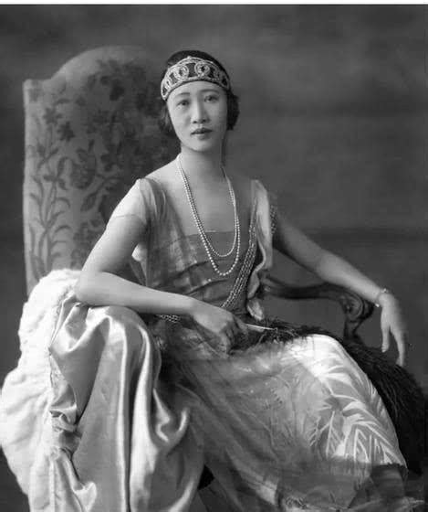 黄蕙兰：民国最有钱的小姐，嫁给外交官顾维钧，36年婚姻却没爱情爪哇父亲珠光宝气