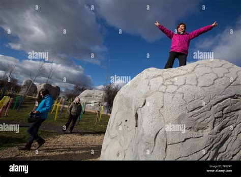 Bouldering Climbing Boulder Walls In Cuningar Loop Woodland Park In