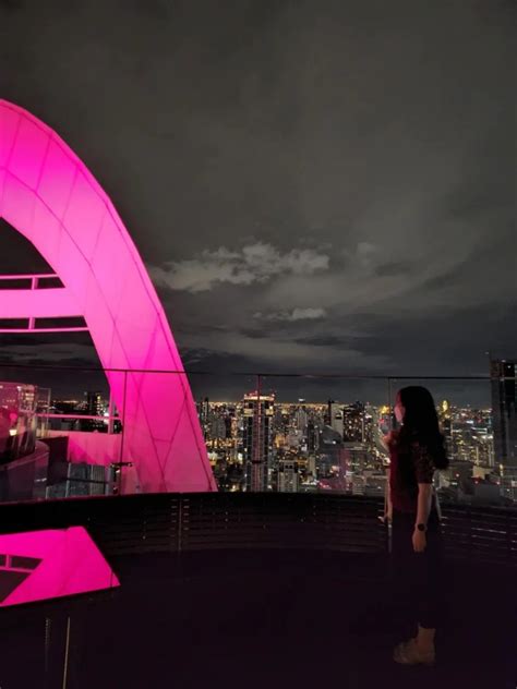 태국방콕 방콕여행 Day2 수완나품 공항 도착 어묵국수 팩토리 커피 빠뚜남 시장 부아사바이bua Sabai 마사지 레드스카이 루프탑 빅씨마트