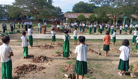 စစ်ကိုင်းမြို့တွင် ကမ္ဘာ့ပတ်ဝန်းကျင်ထိန်းသိမ်းရေးနေ့ အထိမ်းအမှတ် စုပေါင်းသစ်ပင်စိုက်ပျိုးပွဲကျင