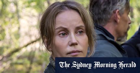 Les Fans De The Bridge Savent à Quoi Sattendre De Sofia Helin Elle Ne Déçoit Pas Dans Fallen