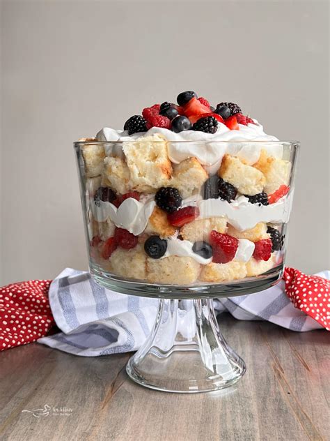 Simple And Beautiful Berry Trifle Recipe
