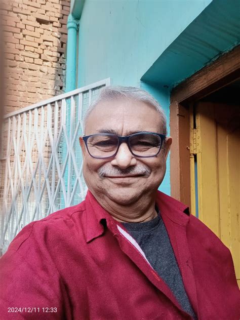 Senior Citizens Friends Group 55 Women And 60men Hi All I Just Wanted To Introduce Myself