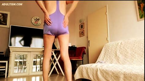 Modeling His Boxers With Strings